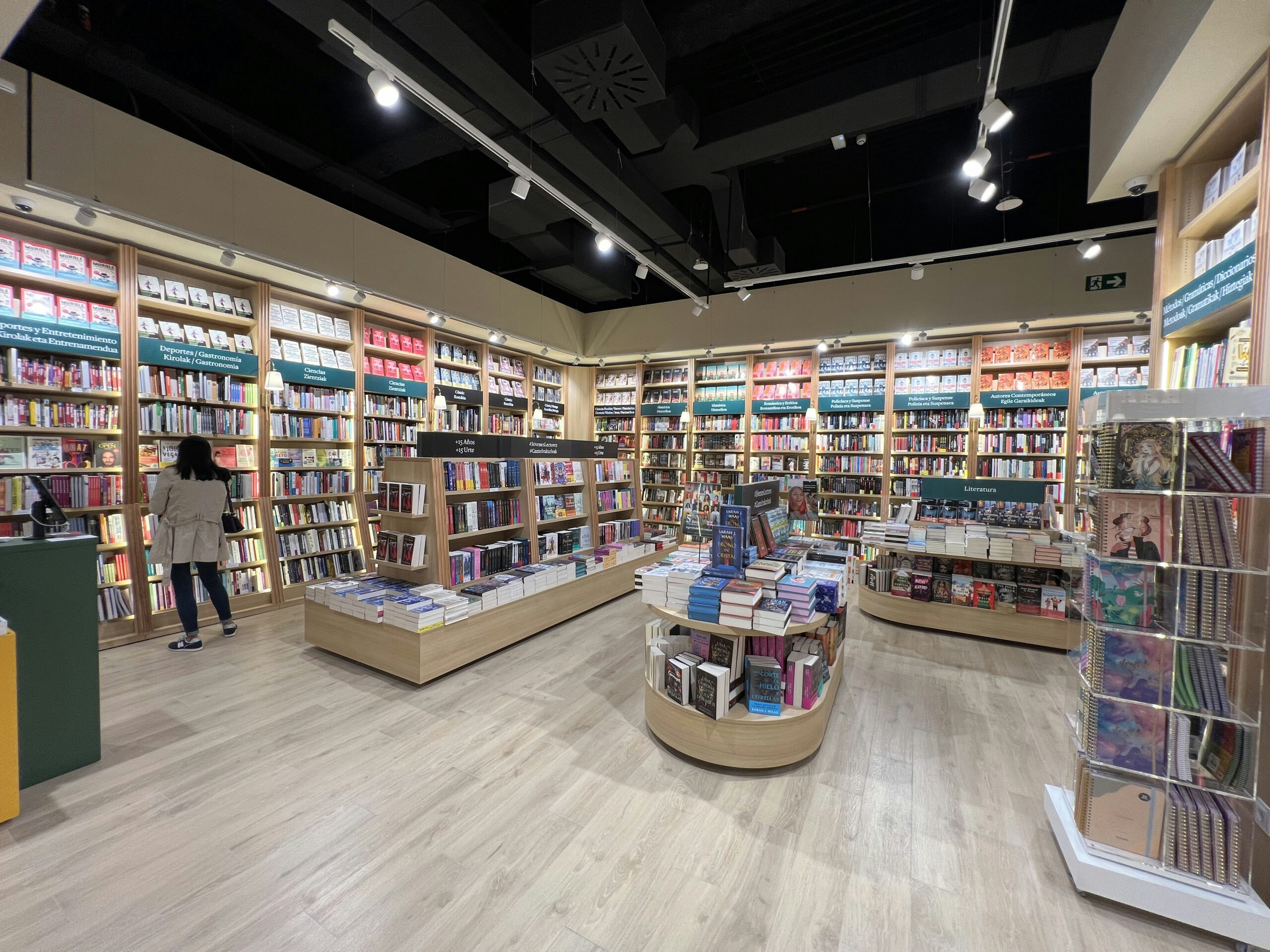 Casa del Libro ya está en Max Center, ¡ven a conocerla! | MaxCenter